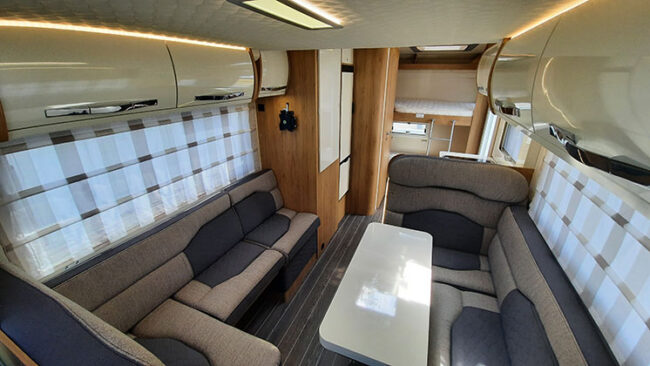 Auto Roller 707 Manual Motorhome For Hire | LandCruise